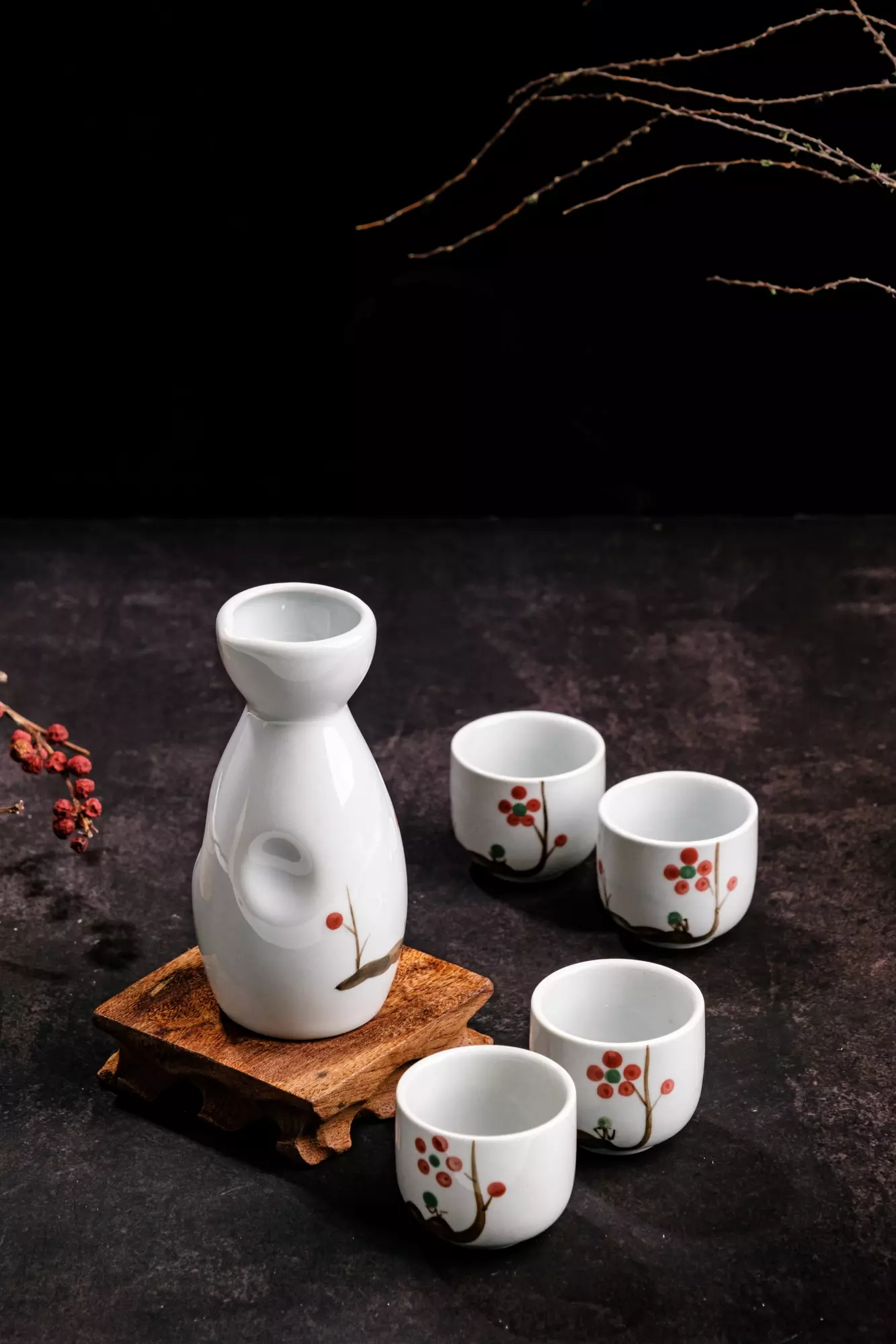 Sake Serving Set | Japanese Porcelain Sake Set, 1 Sake Bottle And 4 ...