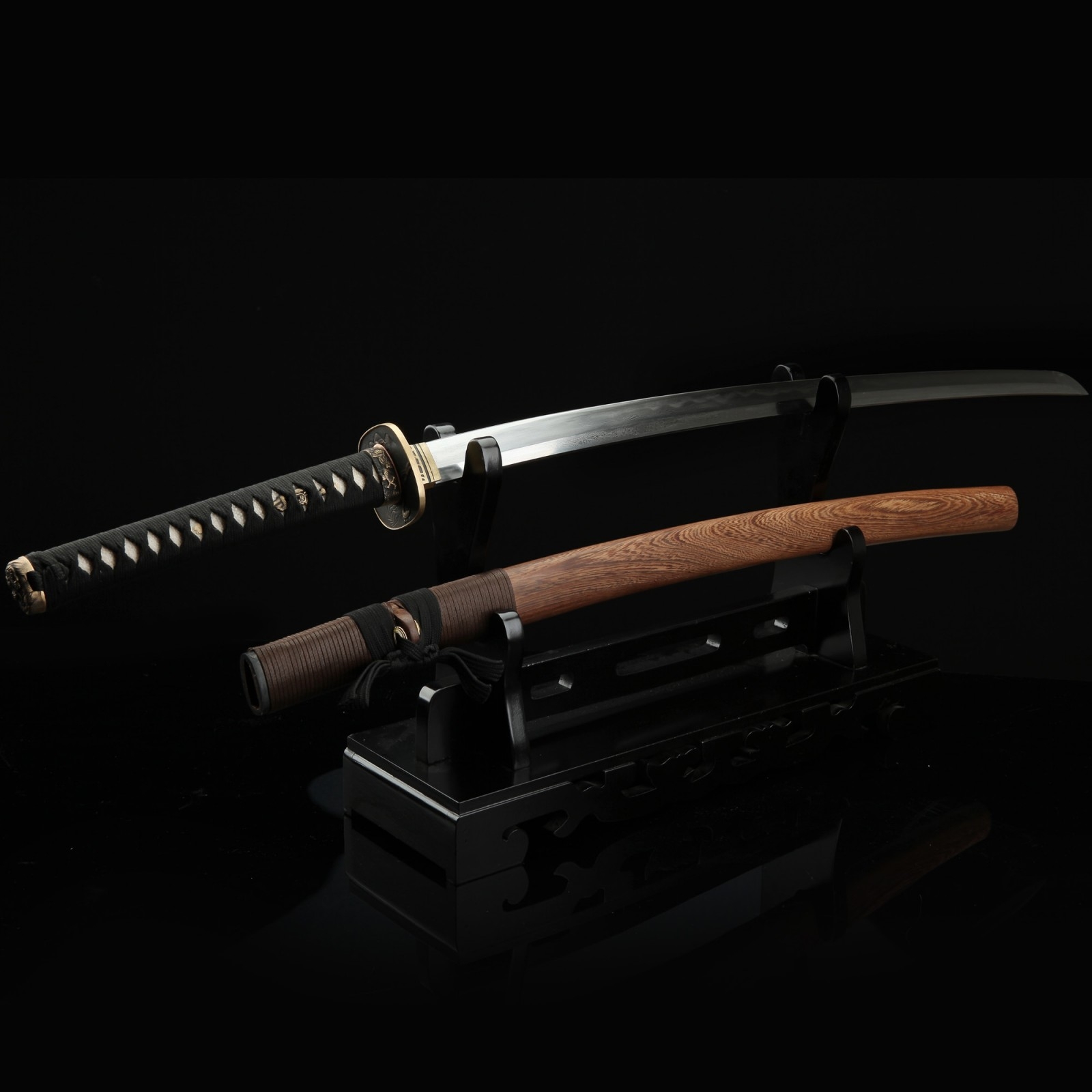 Japanese Tachi Odachi Sword Damascus Steel With Brown Scabbard - TrueKatana